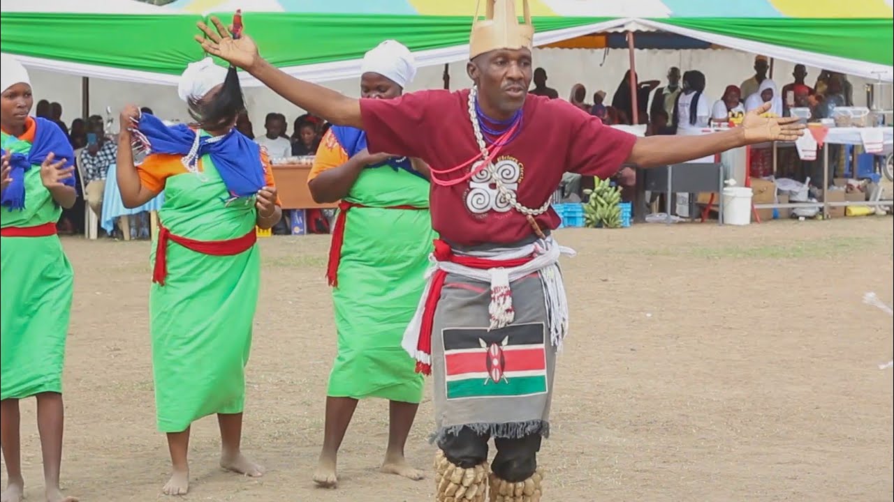 Tanariver's Retired Soldier, Major Odha Swalehe Using Traditional Dance ...