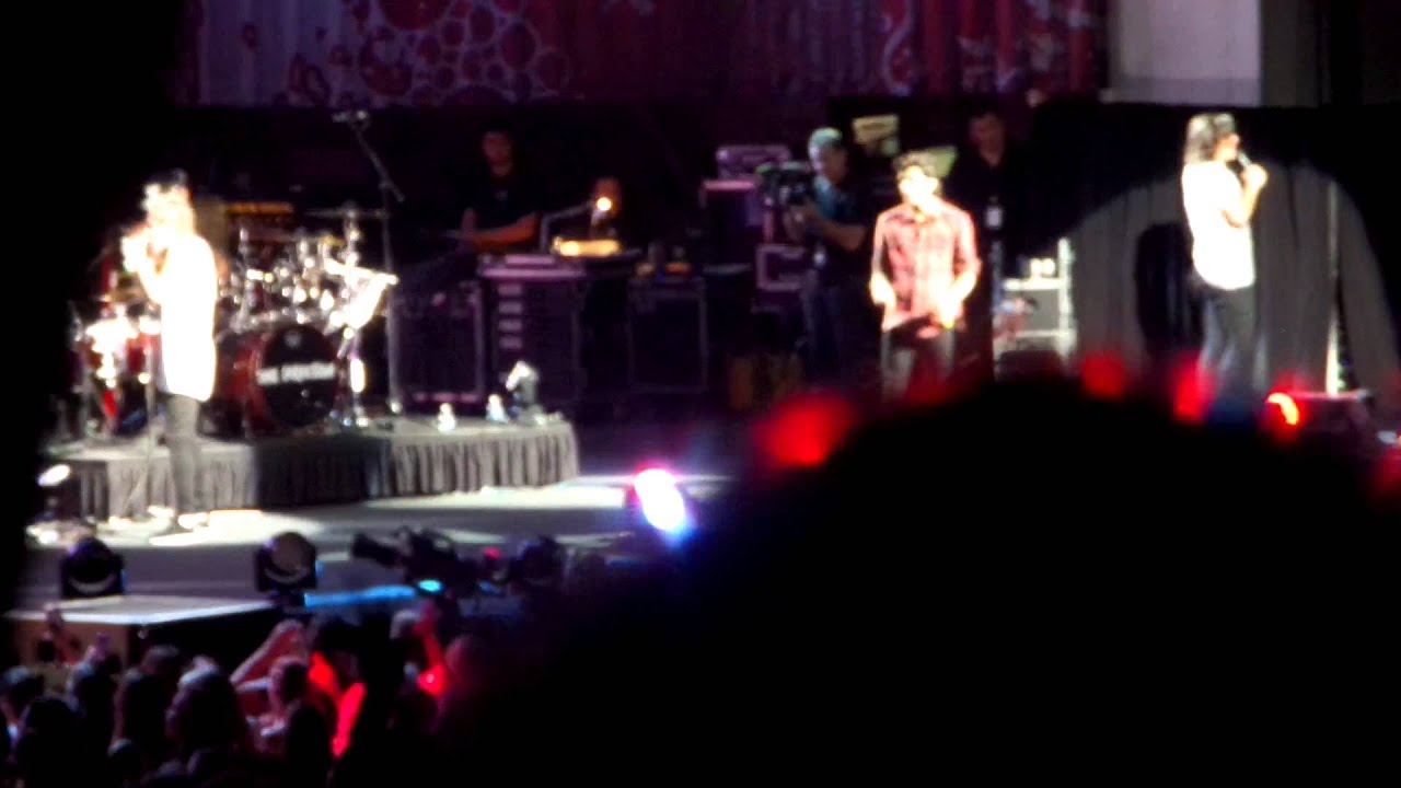 One Direction ~ LWWY ~ Charlotte, NC - YouTube