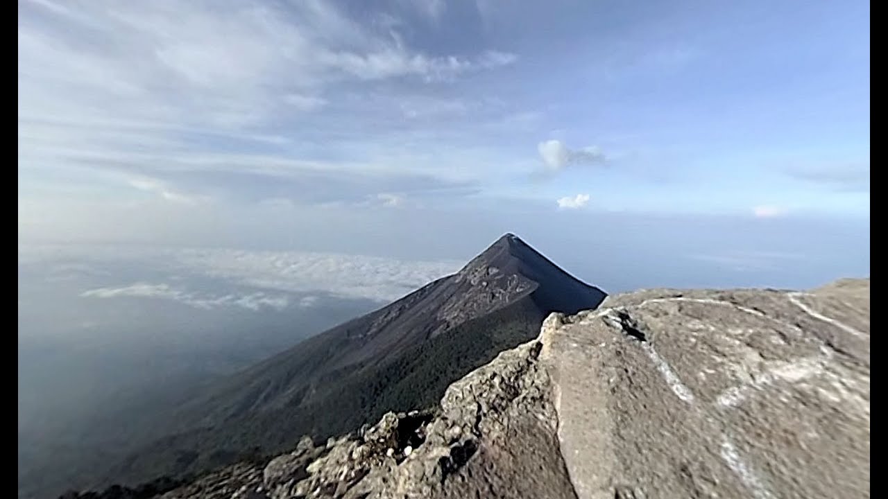 Volcano Acatenango Summit VR360 3D 4K - View of Fuego. - YouTube