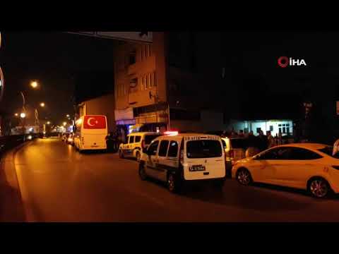 Gece kulübü önünde silahlı çatışma: 2 yaralı
