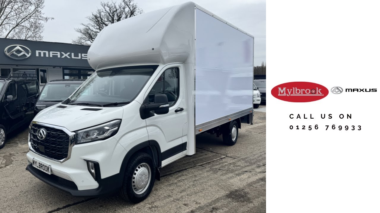 MAXUS Deliver 9 2.0 D20 RWD L4 Luton & Tail Lift - YouTube