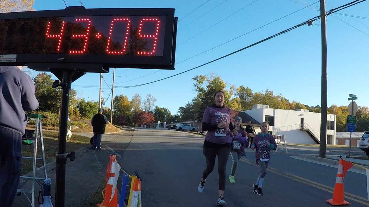 Tina's Cat Run 5K Finish Line Video 2023 - YouTube