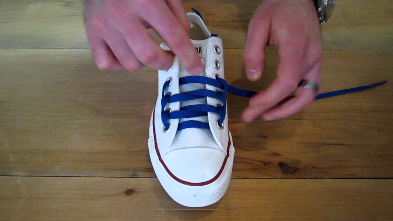 How to Ladder Lace Chuck Taylors - YouTube