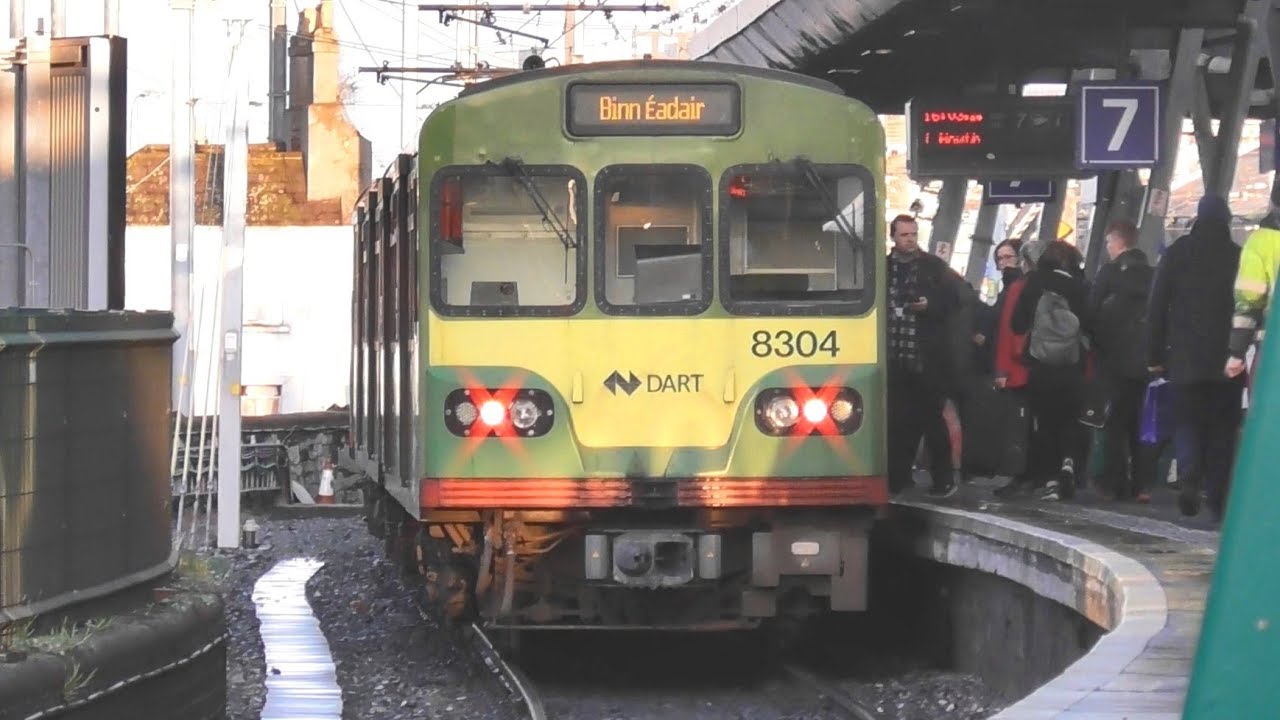 Irish Rail 8300 Class Dart Train 8304 - Connolly Station, Dublin - YouTube