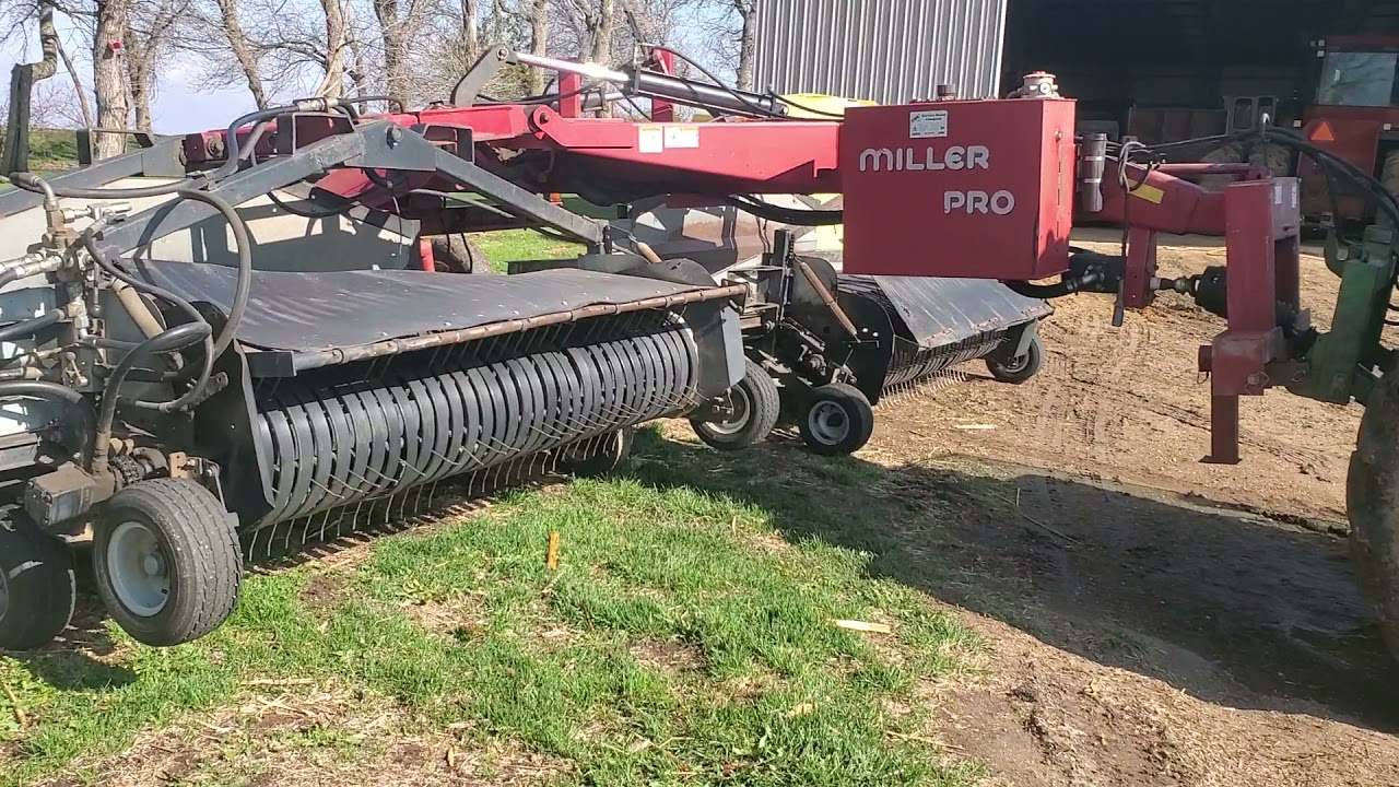 Miller Pro 1416 Hay Merger - YouTube