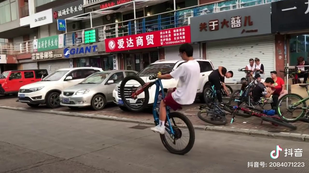 Amazing ride bicycle for dance - YouTube