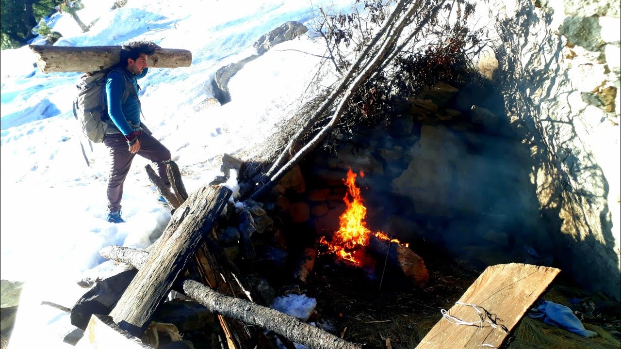 Bushcraft Trip Solo Winter Overnighter, Primitive Shelter, Survival ...