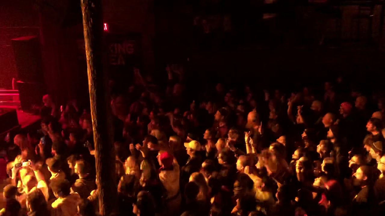 Poppy - Play Destroy - Live in Dallas, TX - November 2, 2019 - YouTube