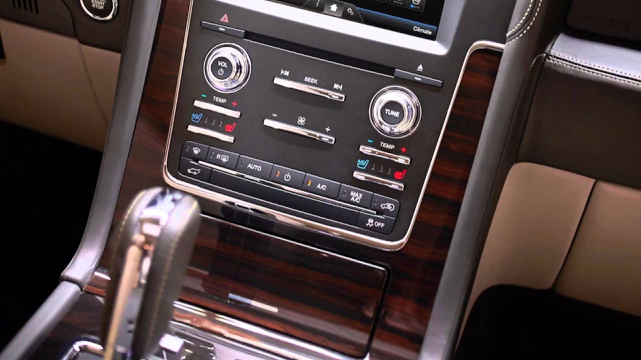 2015 Lincoln Navigator Interior