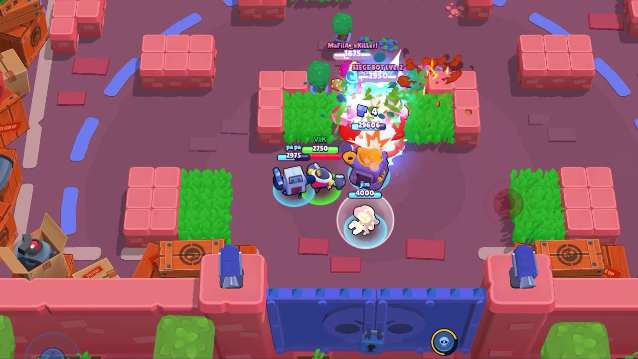 Playing brawl stars with friends - YouTube