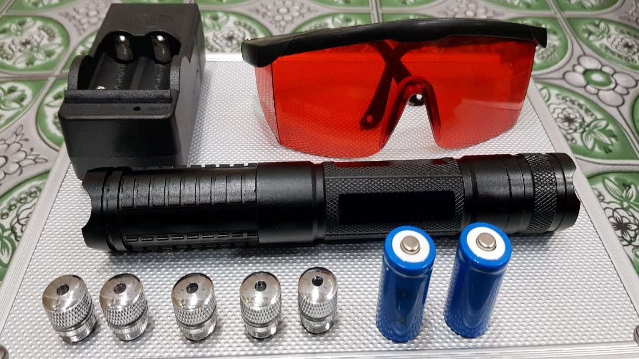 World's Most Powerful Rechargeable Blue Burning Laser | High Power ...