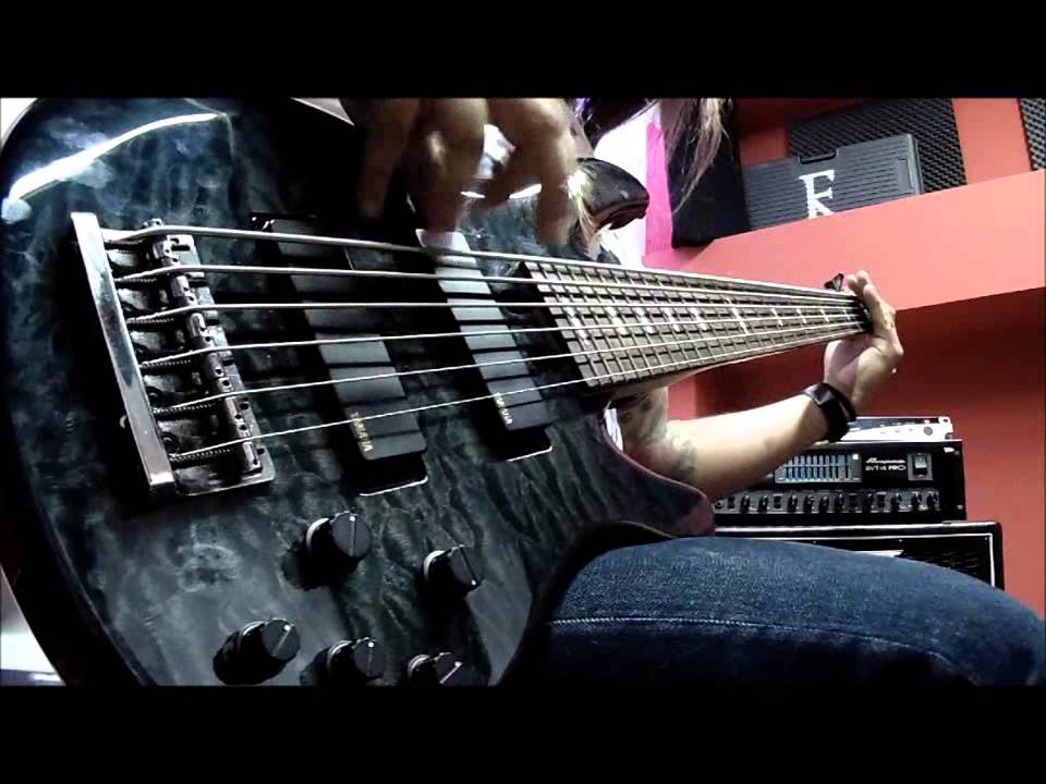 Watch it burn- Unearth- bass cover- Felipe Kopke - YouTube