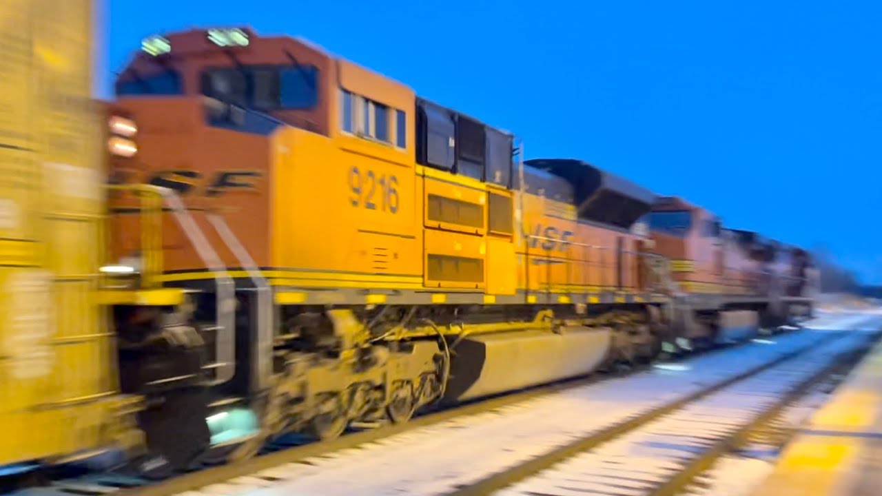 CP 147 Galt Sub - BNSF Duo - 2/10/21 - YouTube