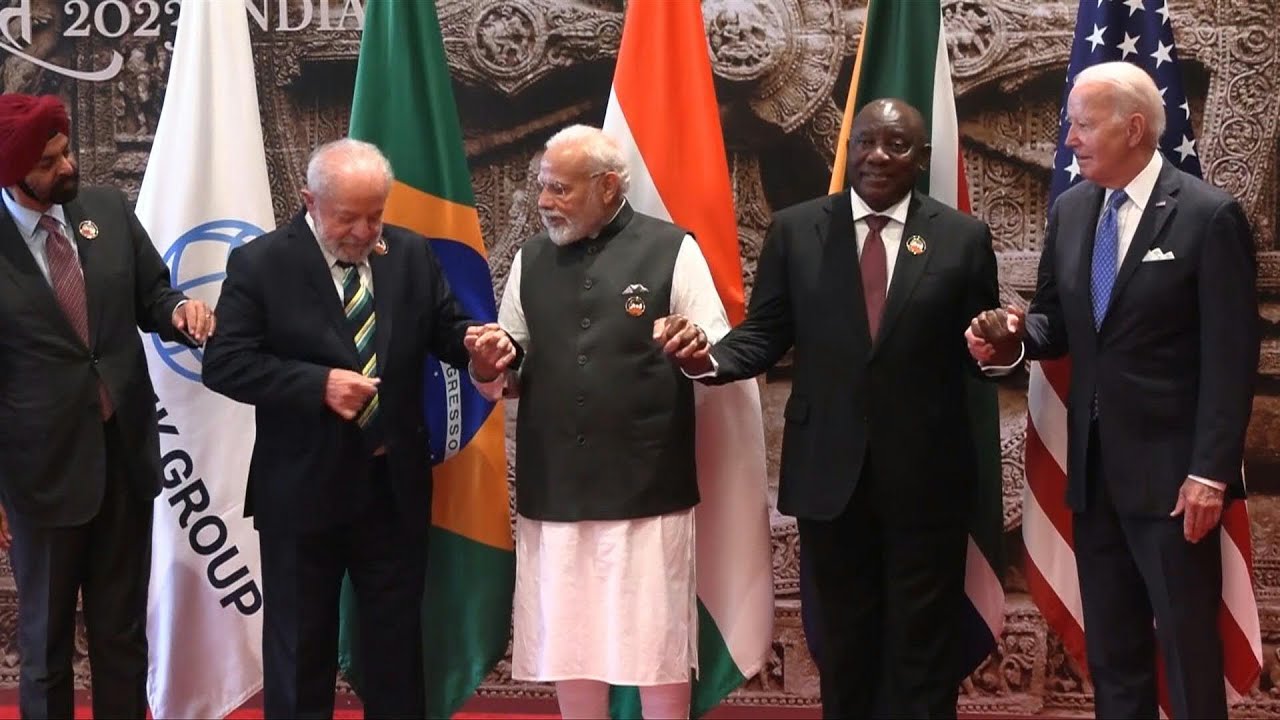 Group photo of world leaders and president of World Bank | AFP - YouTube