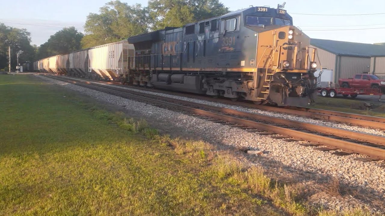 CSXT 3391 leads CSX M409 in Ridgeland SC on the CSX A Line - YouTube