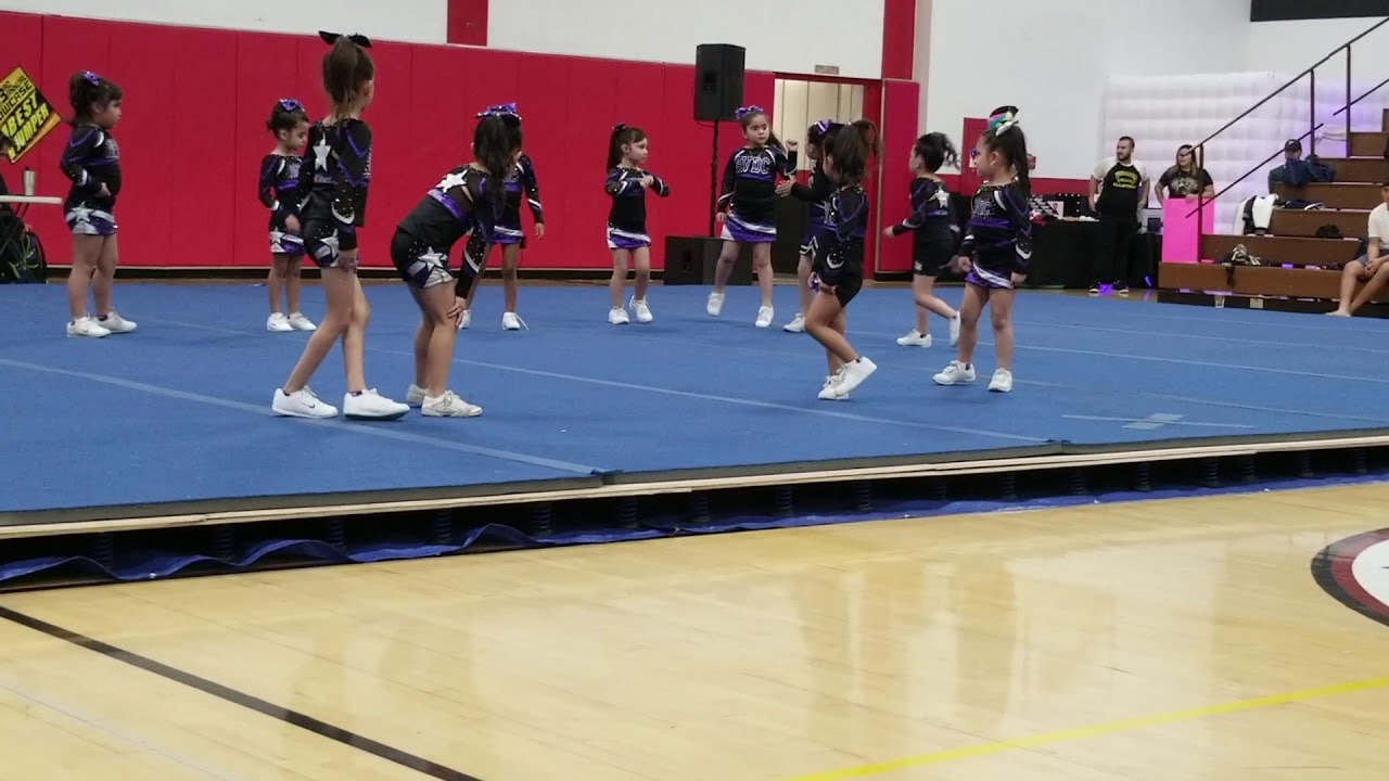 AVDC Tiny Stars Cheer Showcase - YouTube