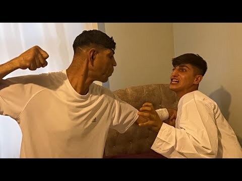 Hiko Baba Hasso’dan Cin çıkarma seansı 😂