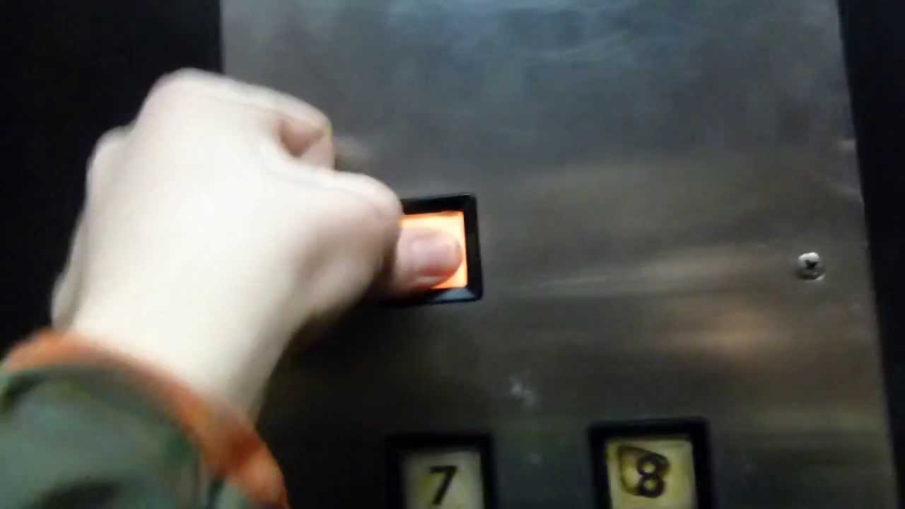 EPIC Vintage Barbee Curran Traction Elevator @ 1730 N Lynn St ...