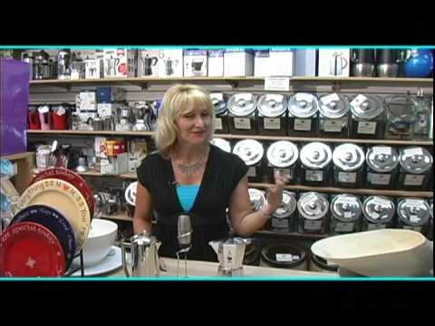 Gadget Gal® demonstrates how to make the best cappuccino - YouTube