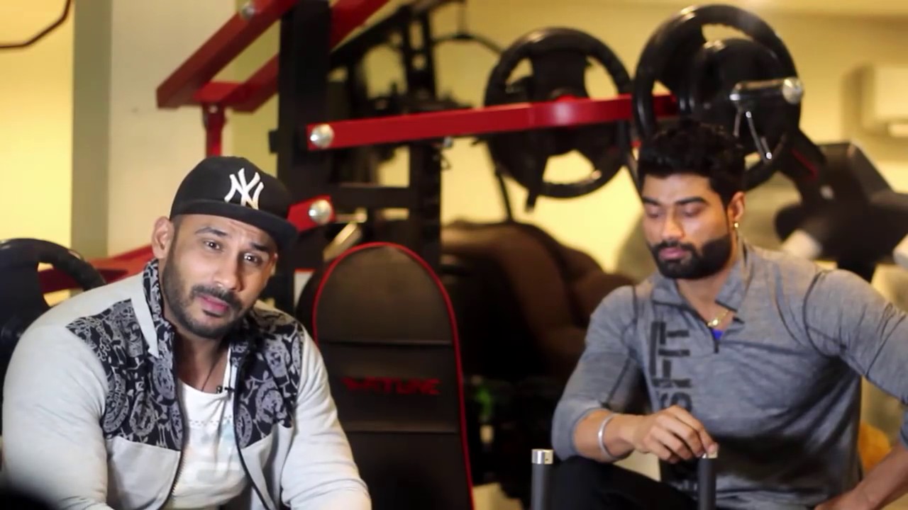 Natural transformer the musclemania winner - YouTube