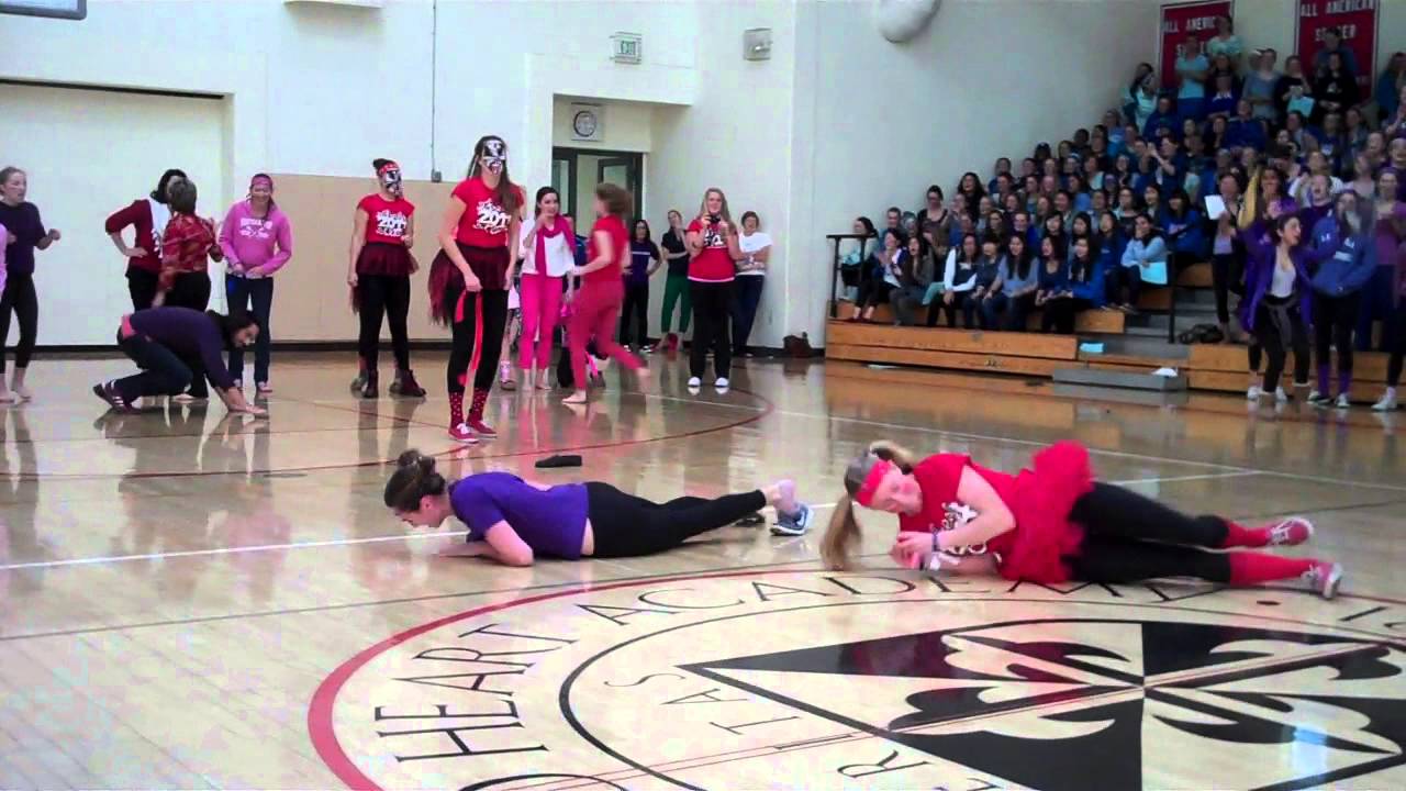 Spirit Assembly Relay Race! - YouTube