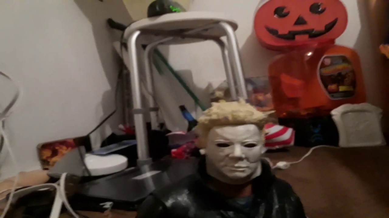 Custom repaint of NECA and Funko FNAF plushies - YouTube