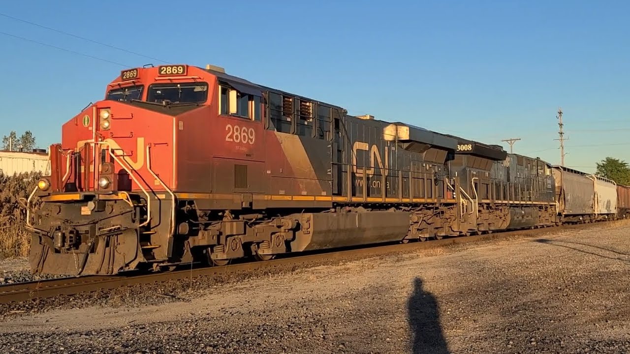 CN 2869 - YouTube