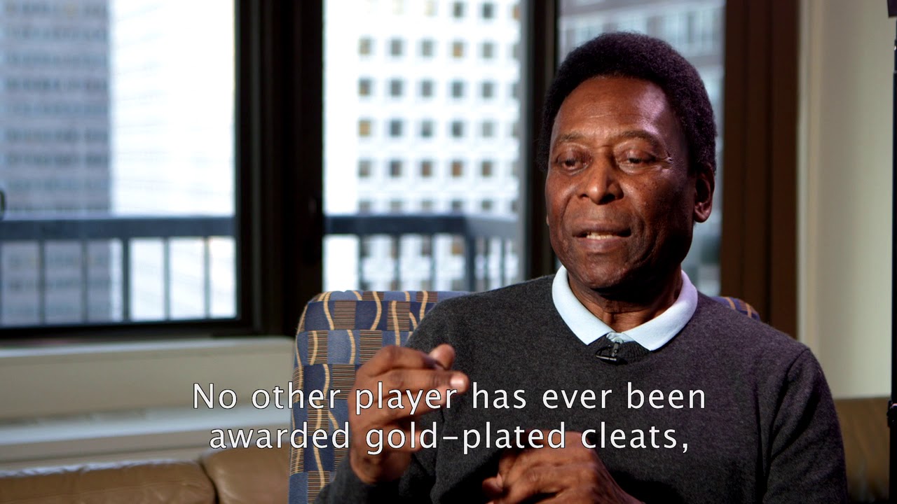 Pelé World Record Goal Award Golden Boot - YouTube