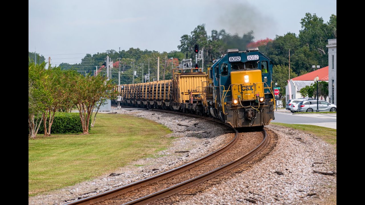 CSX W028 at Bushnell, FL w/ CSX 8052 and CSX 8882 - YouTube