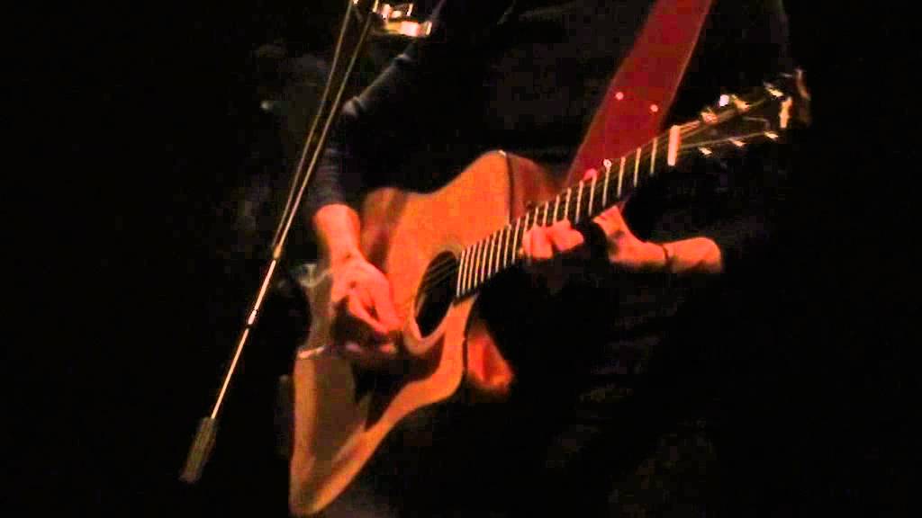 Μιλτος Πασχαλιδης-Συβαριτισσα live mylos thessaloniki - YouTube