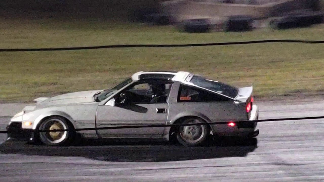 Austin's Z31 300zx - Showtime Drift - YouTube