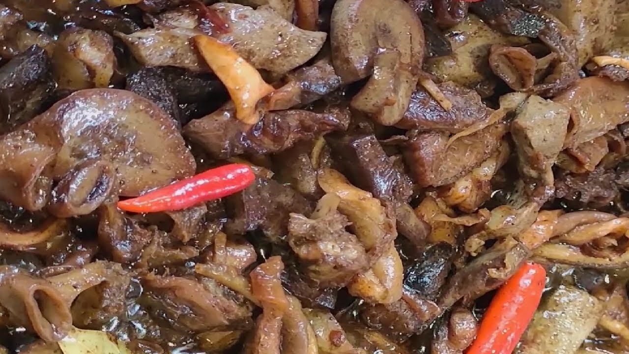 Spicy adobong laman luob ng baboy - YouTube