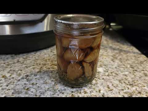 This Jar Is NOT Sealed! How To Spot A False Seal #canning #food #safety #false #garden 