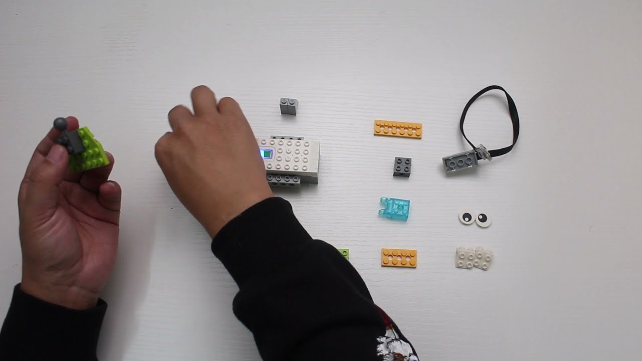 Get Started With WeDo 2.0 Spy Robot - YouTube