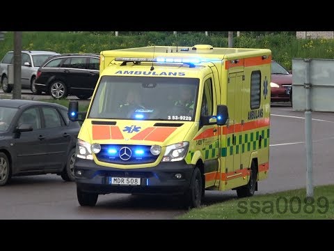 Ambulans Skövde 53-9220 M-B Sprinter utryckning [SE | 5.2016]