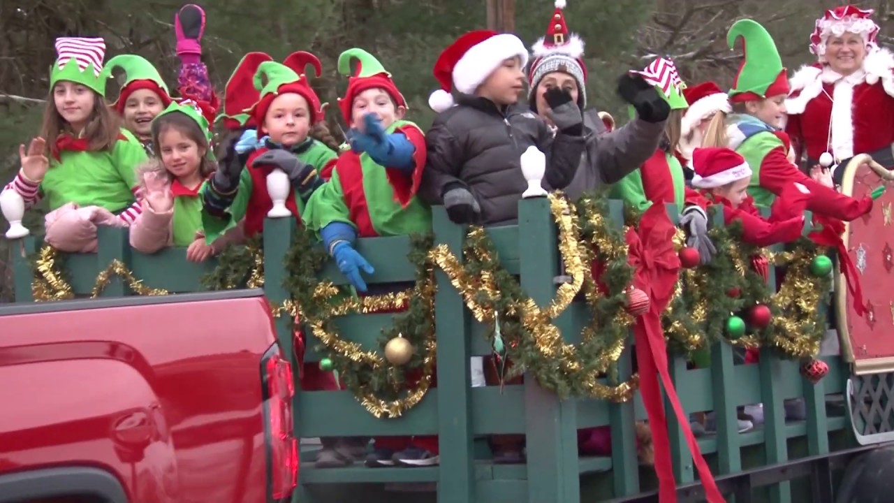 Norfolk Santa Parade & Town Hill Tree Lighting (December 8, 2019) - YouTube