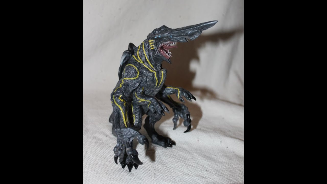 Pacific Rim: Knifehead - review (CZ) - YouTube