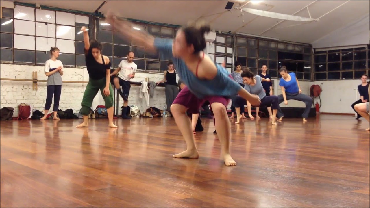 Copy of me- choreography - ilayah shalit - YouTube