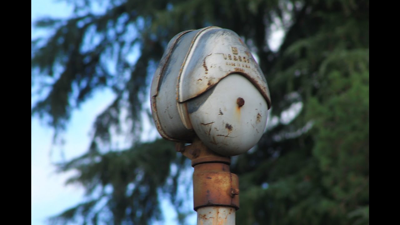 Rare US&S Teardrop Bells On the Central California Traction - YouTube