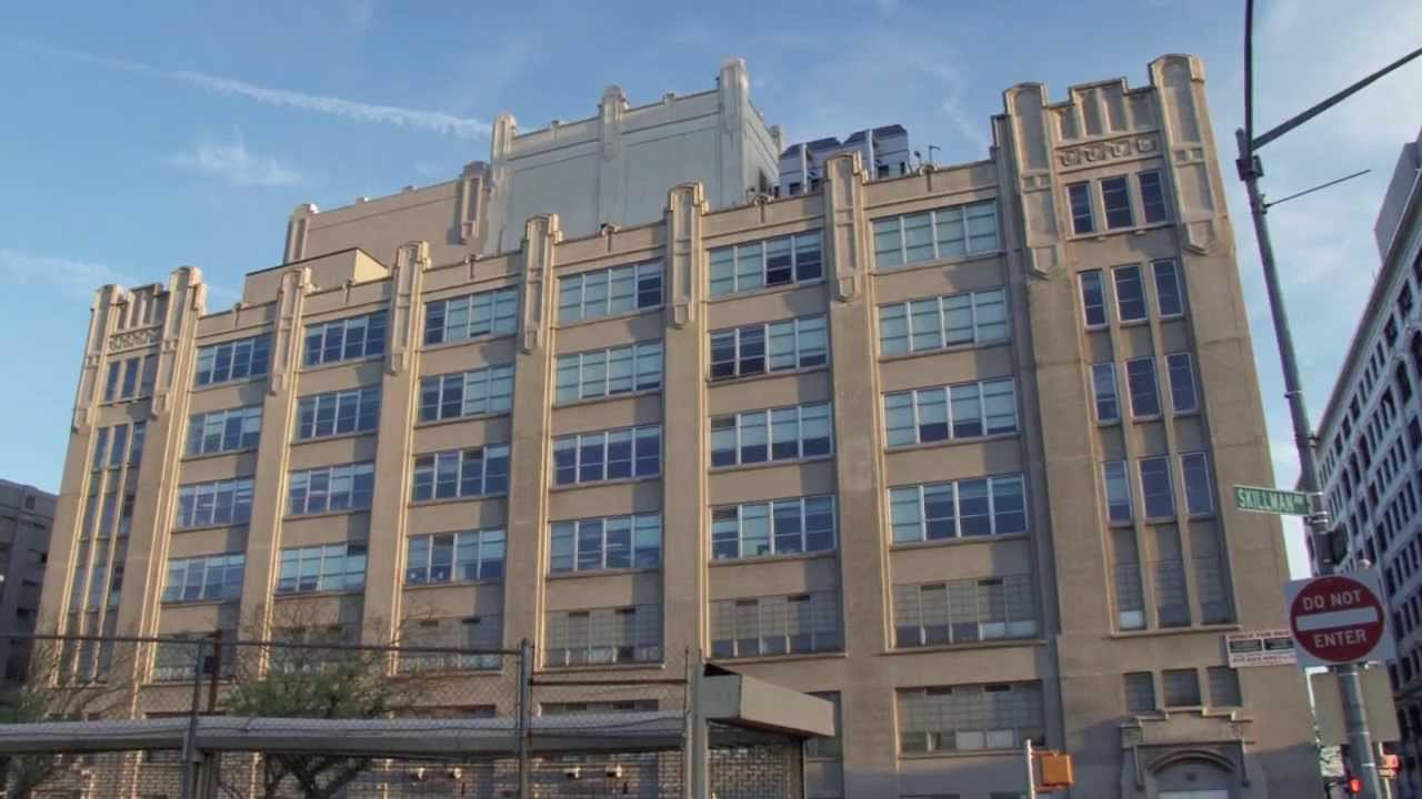 High School of Applied Communication - YouTube