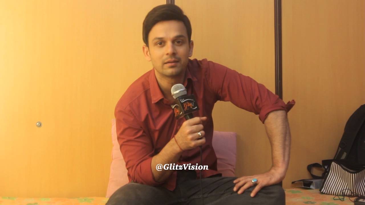 Ravish Desai aka Vihaan on Valentines Day - YouTube
