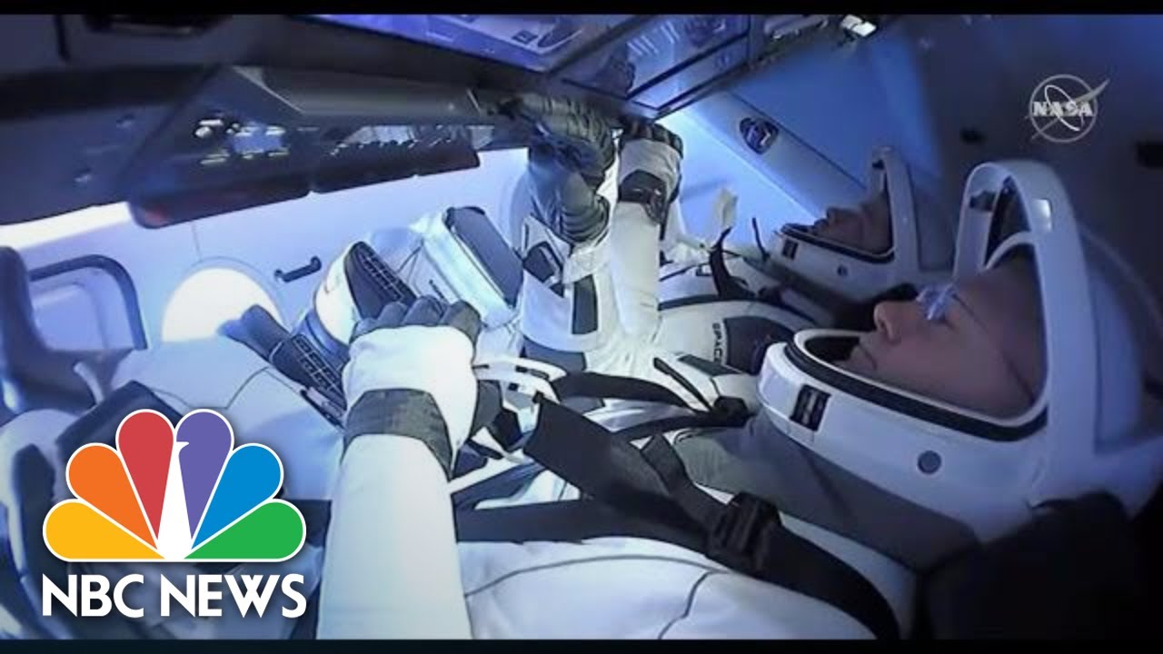 NASA Astronauts Make Historic Splashdown In SpaceX Capsule | NBC ...