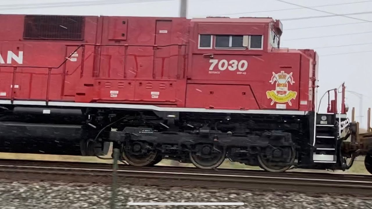 CP 7030 trails on Q165 in Mentor Ohio! - YouTube