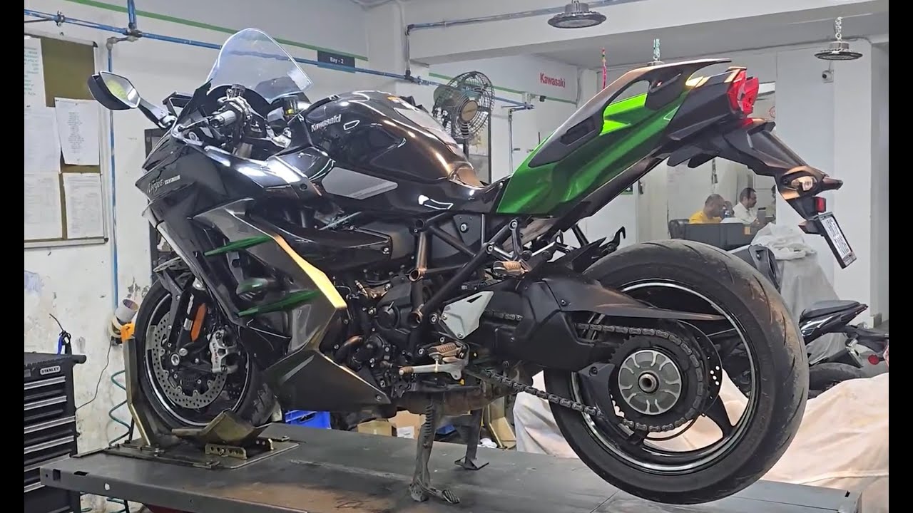 Kawasaki H2 SXSE Major Service - YouTube