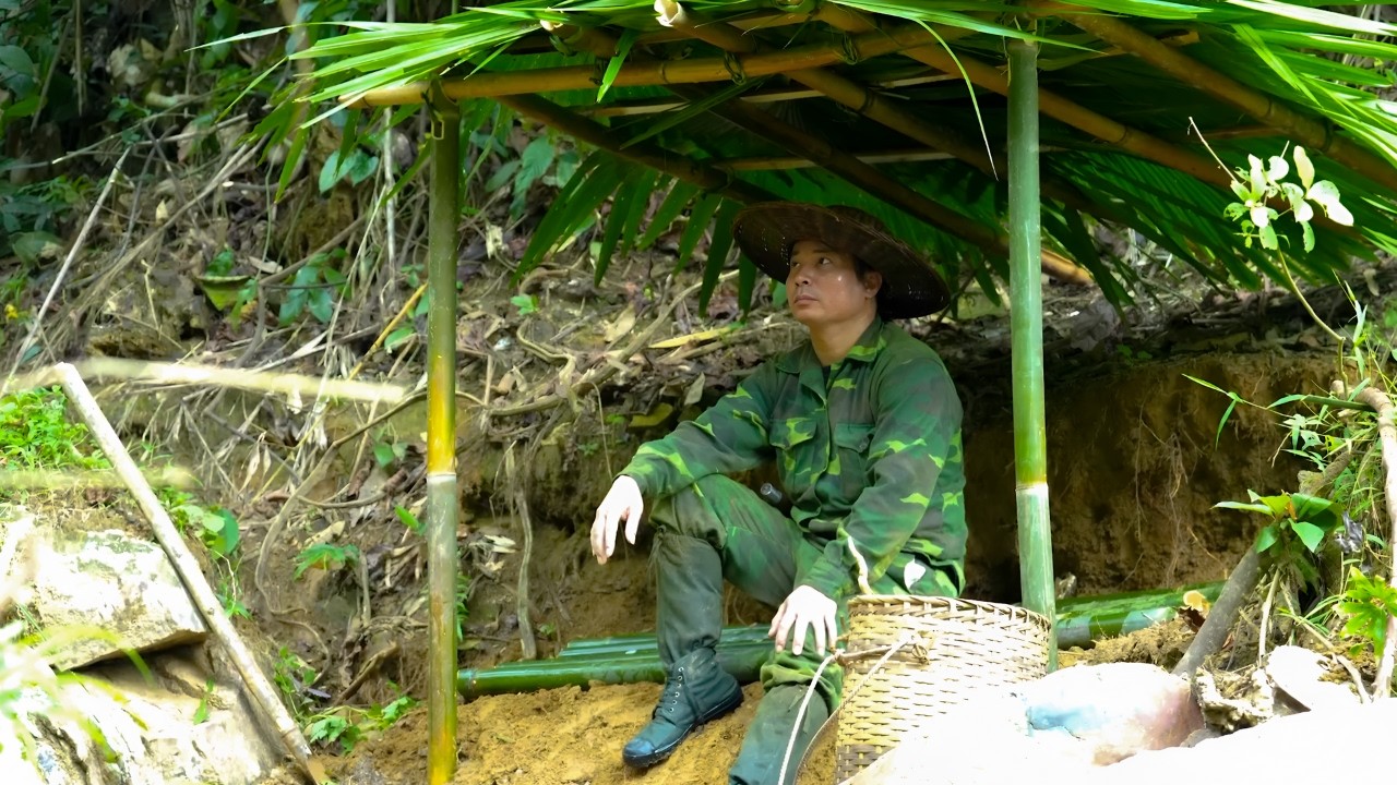 Gathering materials to build a shelter - Searching for wild food ...