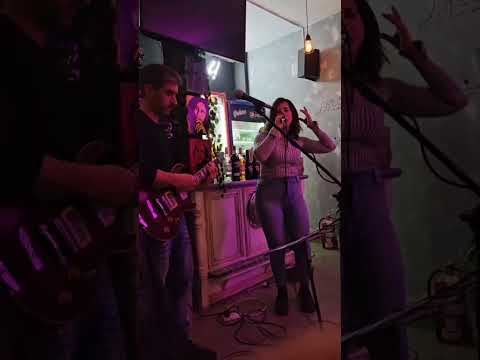 Valerie (Amy Winehouse cover by Ornella Dangi y Raúl Goldar) - YouTube