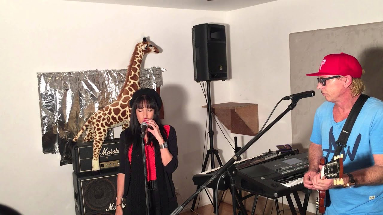 Andrea Simmons & Mark Hembrow - live music rehearsal - "Highway to ...