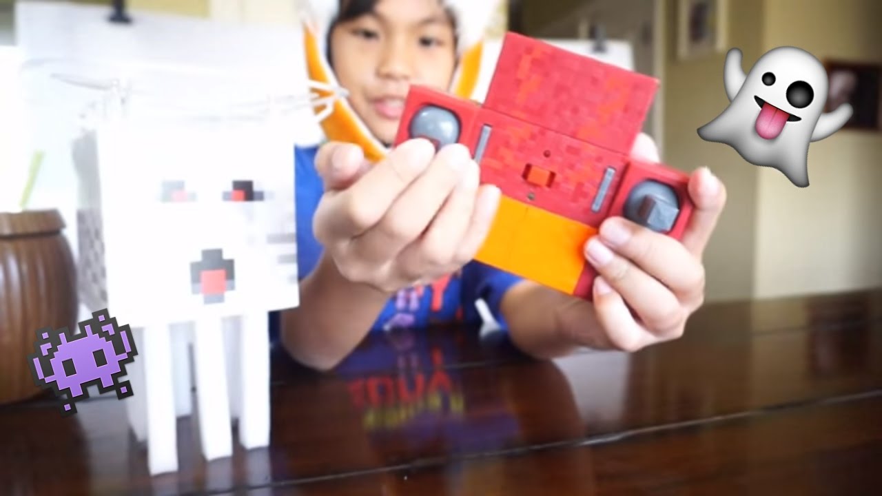 MINECRAFT REMOTE CONTROL RC GHAST REVIEW: SNAKE ATTACKS TRISTAN ...