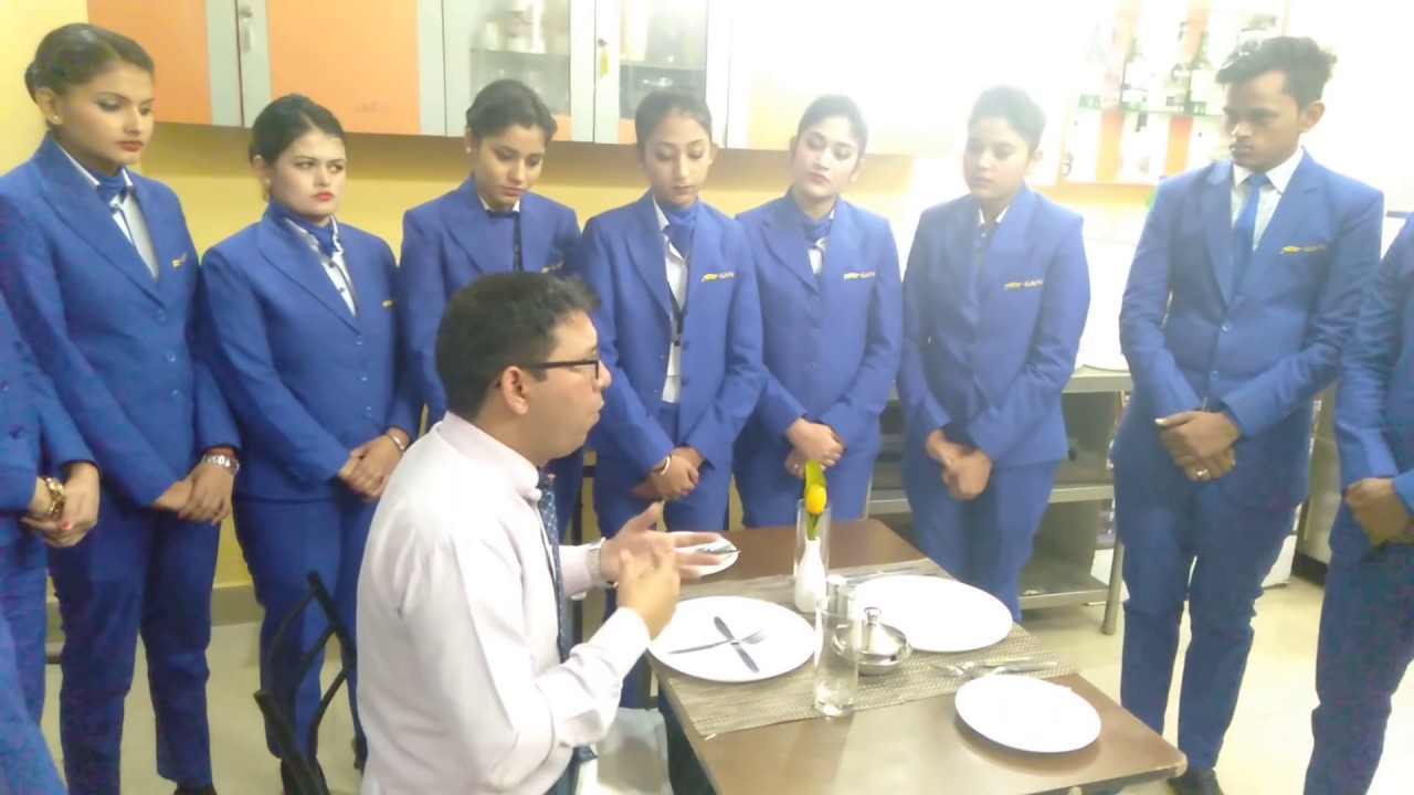 Table Manners : Basic Dining Etiquette - YouTube