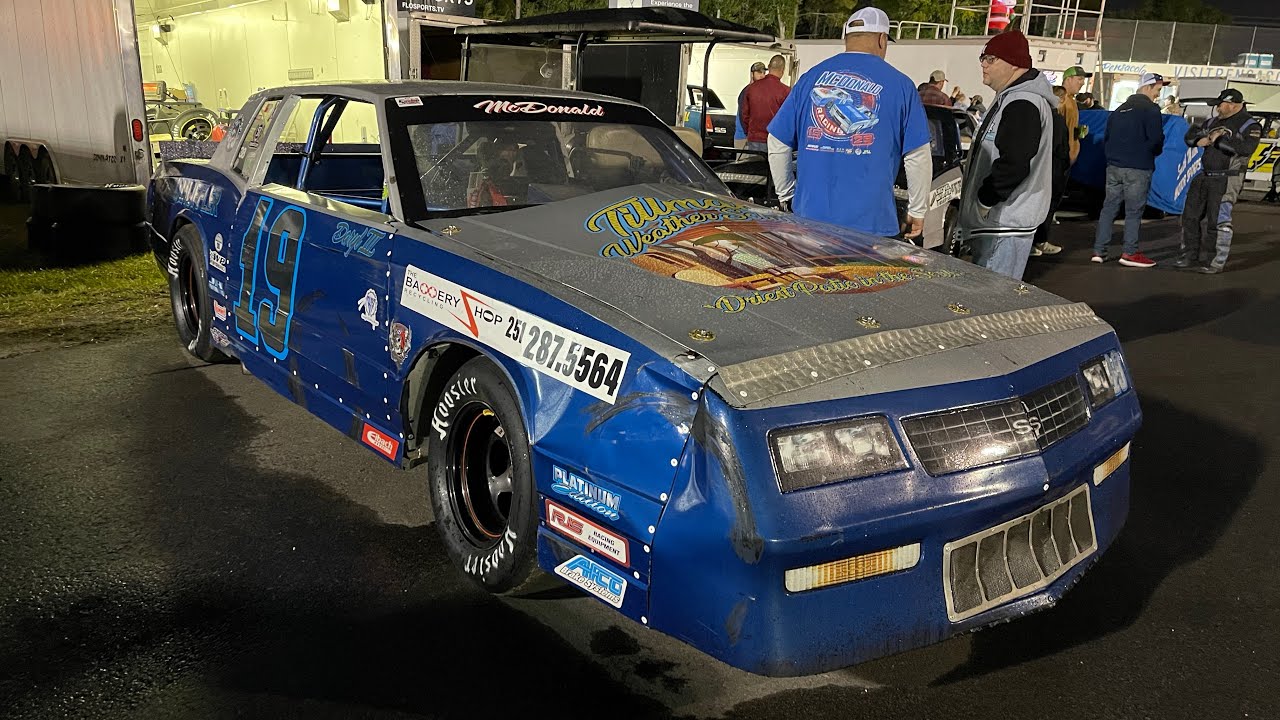 57 Annual Snowball Derby| 5 Flags Speedway| Sportsman Feature| Daryl ...